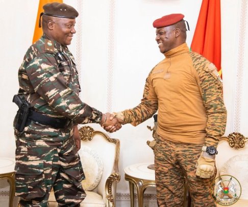 Le général Abdourahamane Tiani à Bamako et à Ouagadougou pour sa ...